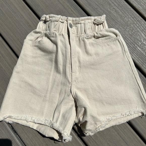 Princess Polly | Shorts | Princess Polly Beige Cargo Shorts | Poshmark